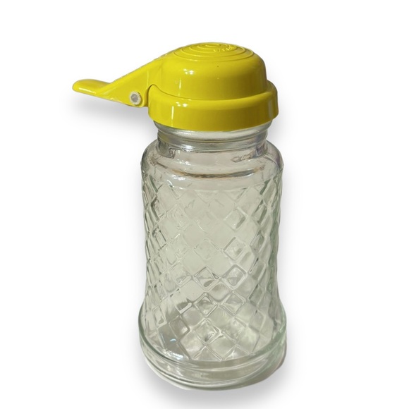 Daniel’s | Kitchen | Daniels Shaker Co Syrup Honey Dispenser Vintage ...